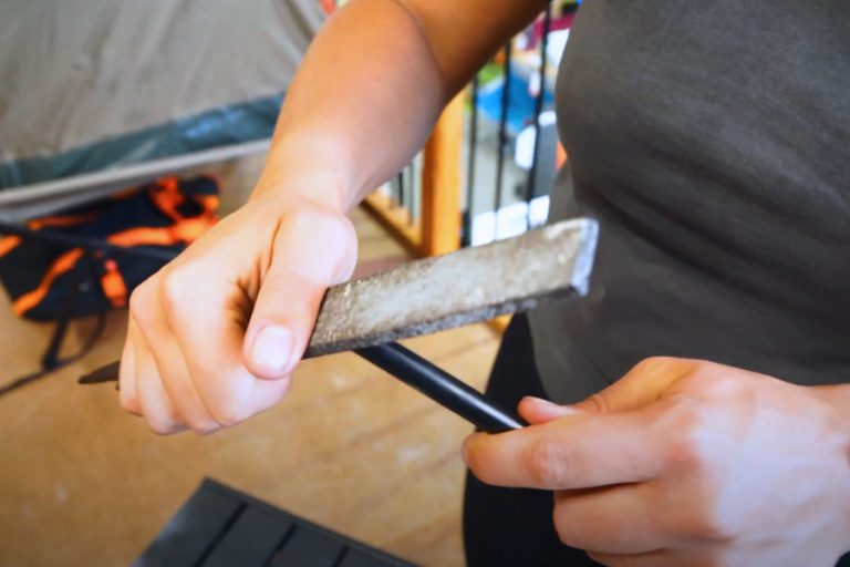 Guide to Repairing a Broken Tent Pole | Snowys Blog