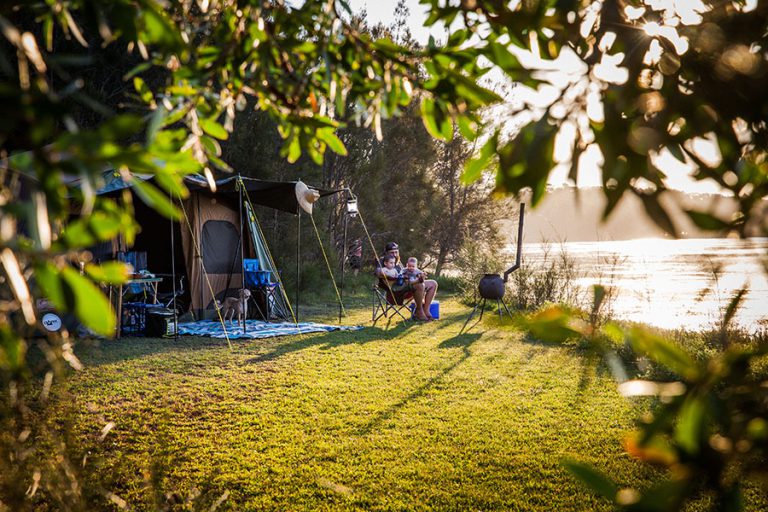 Our Guide to Choosing the Right Size Groundsheet | Snowys Blog