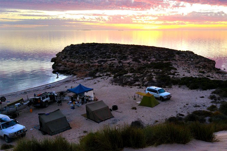 Beach Camping - Everything You Need to Know | Snowys Blog