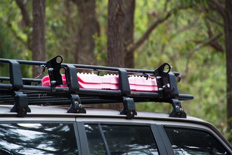 The Ultimate Guide to 4WD Roof Racks | Snowys Blog