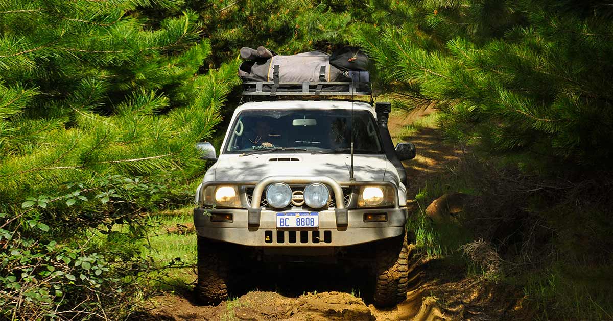 The Ultimate Guide to 4WD Roof Racks | Snowys Blog