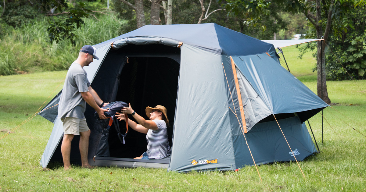Ep129 - Unpacking the 'Fast-Pitch' Tent | Snowys Blog